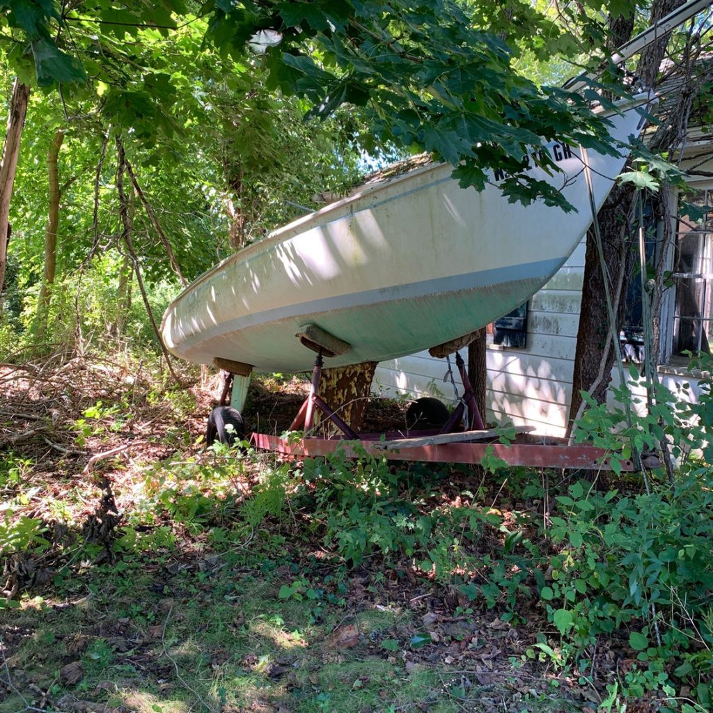 Credible Boat Removal New Haven CT | Just Dump It